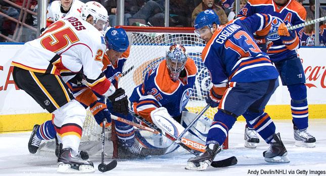 Khabibulin gaffe gives Flames win over Oil