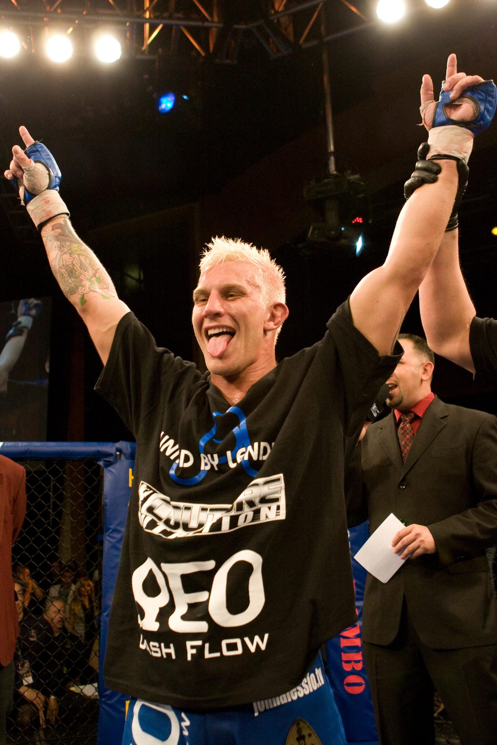 Alessio, MacDonald set for W-1: Bad Blood