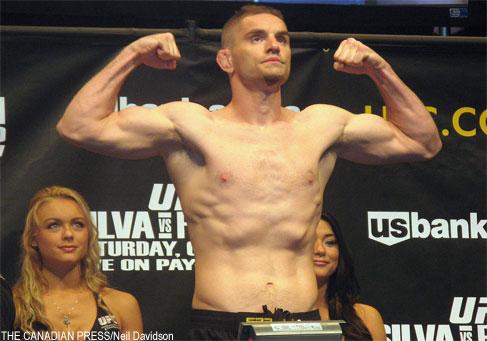 Starnes to defend AFC title in Victoria