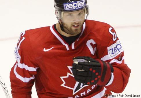 Nash escapes punishment for hit at worlds