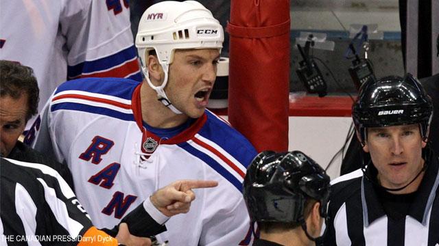 Rangers to call up Avery on Monday