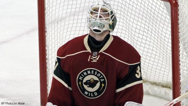 Predators score 3 late goals to rally past Wild