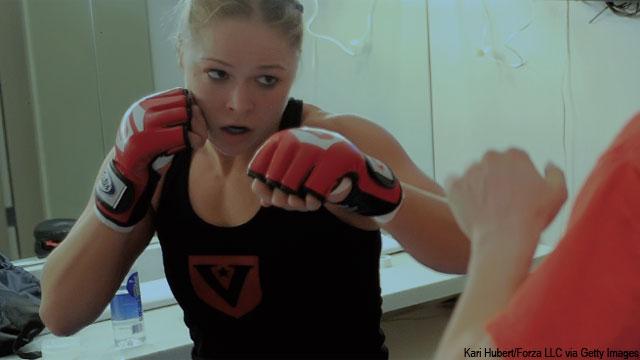 Rousey ready for TUF show, Zingano showdown