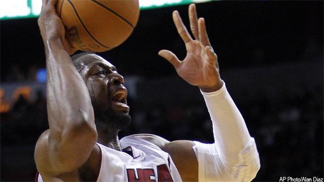 Wade says he apologized to Bryant after hit