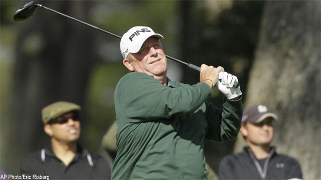 Calcavecchia grabs lead at Regions Tradition