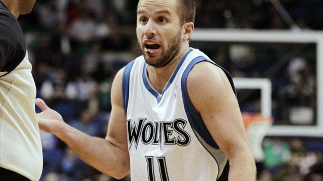 NBA says Barea shouldn’t have been ejected
