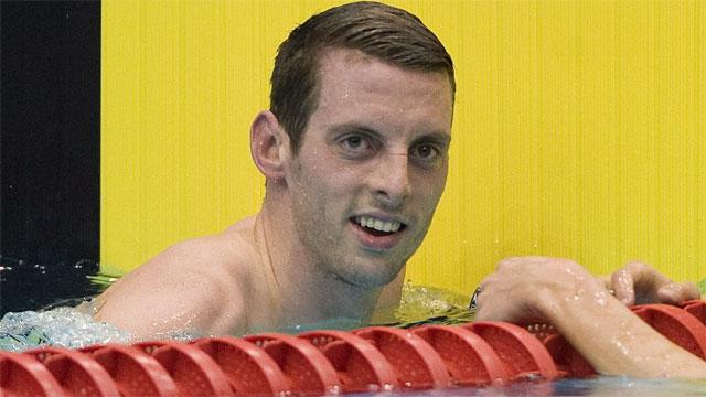 Cochrane leads Cdn swimmers into London