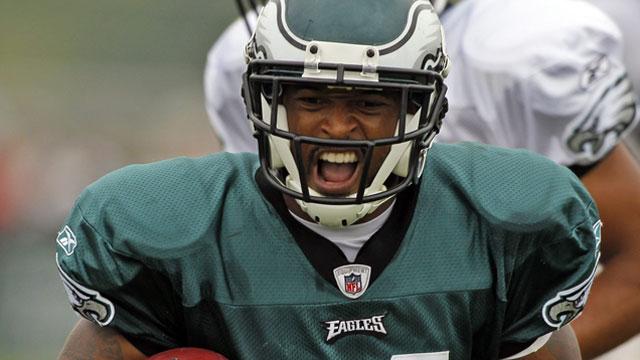 Ex-NFL WR S. Moss signs with Roughriders