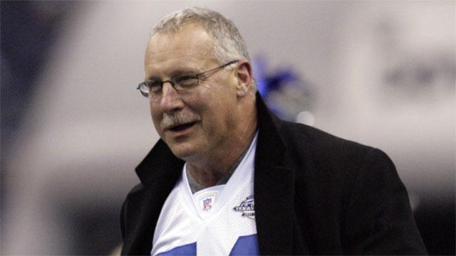 Ex-Cowboys greats, retired players sue NFL