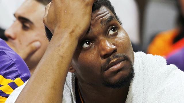 Report: Bynum not sure where future lies