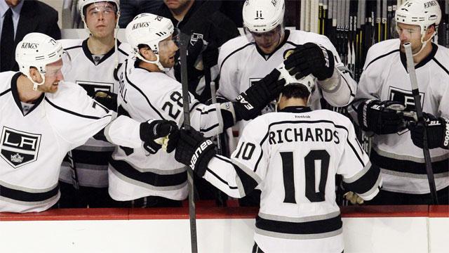 HOCKEY CENTRAL: Richards a Hollywood hit