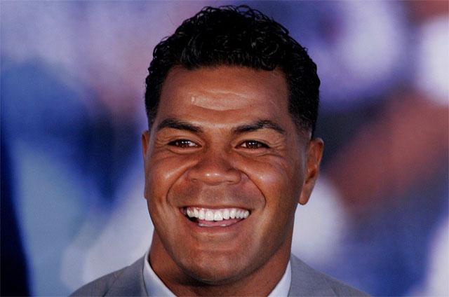 Daily Gallery: Junior Seau 1969-2012