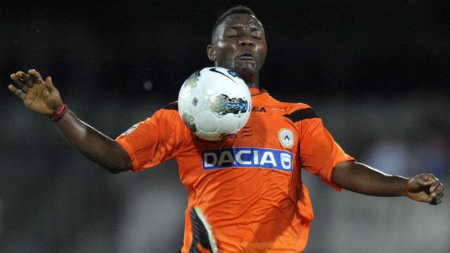 Juventus signs Asamoah and Isla