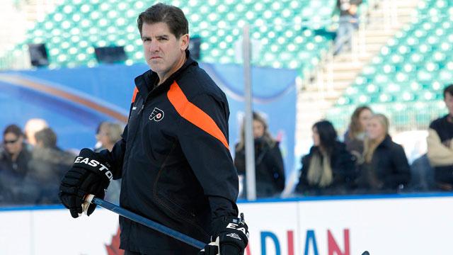 Flyers’ coach Laviolette agrees to extension