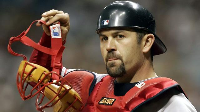 Red Sox name Varitek special assistant to GM