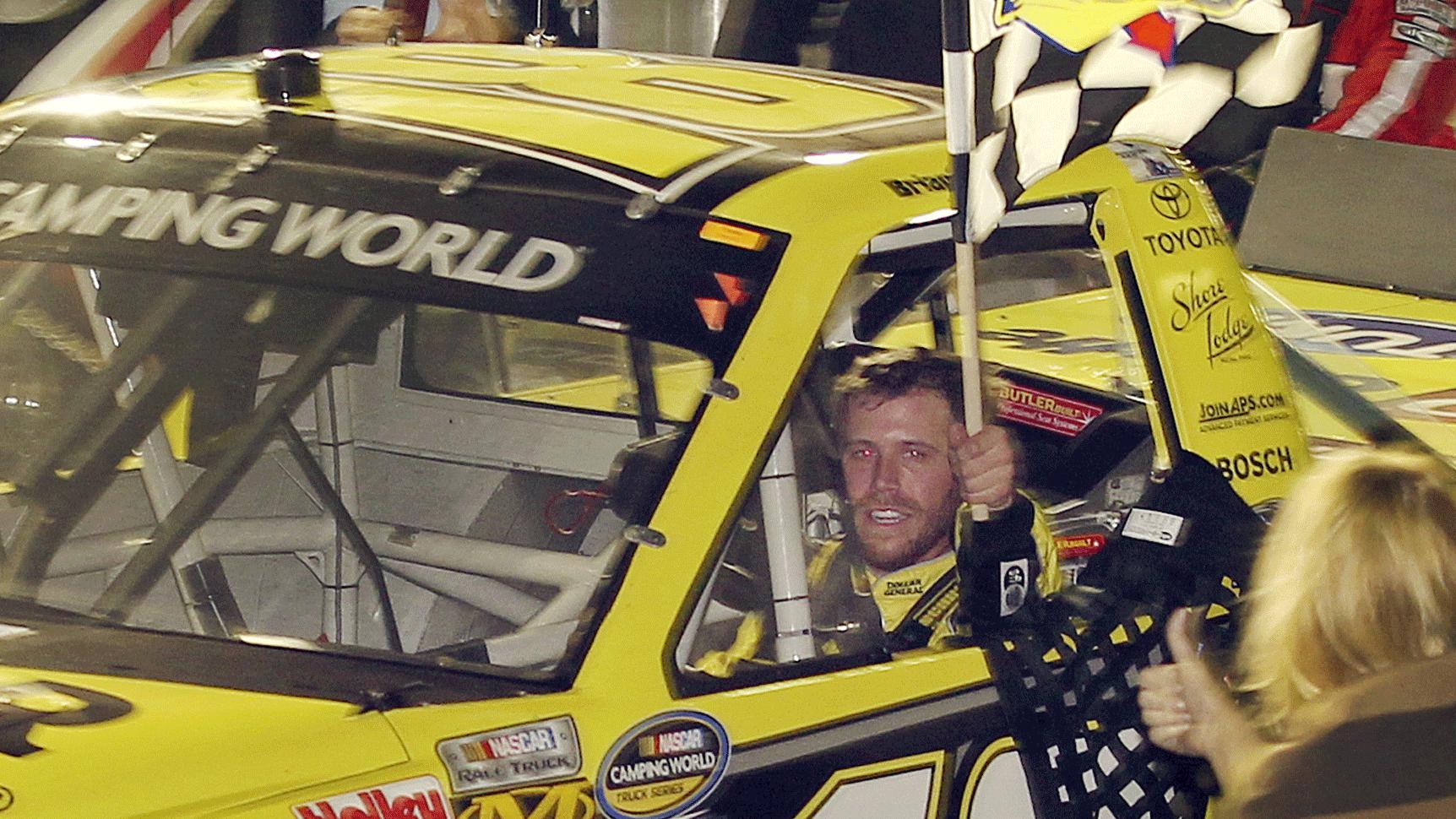 NASCAR trucks; Scott wins in Phoenix