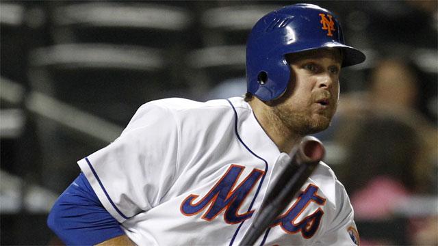 Mets’ Duda breaks wrist moving furniture