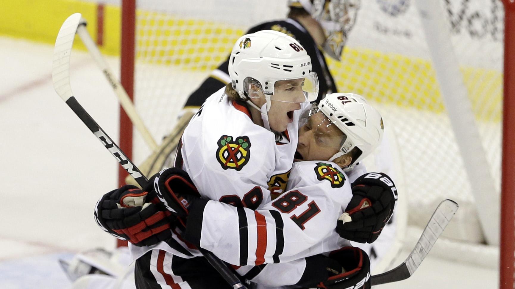Hossa scores OT winner as ‘Hawks beat Stars