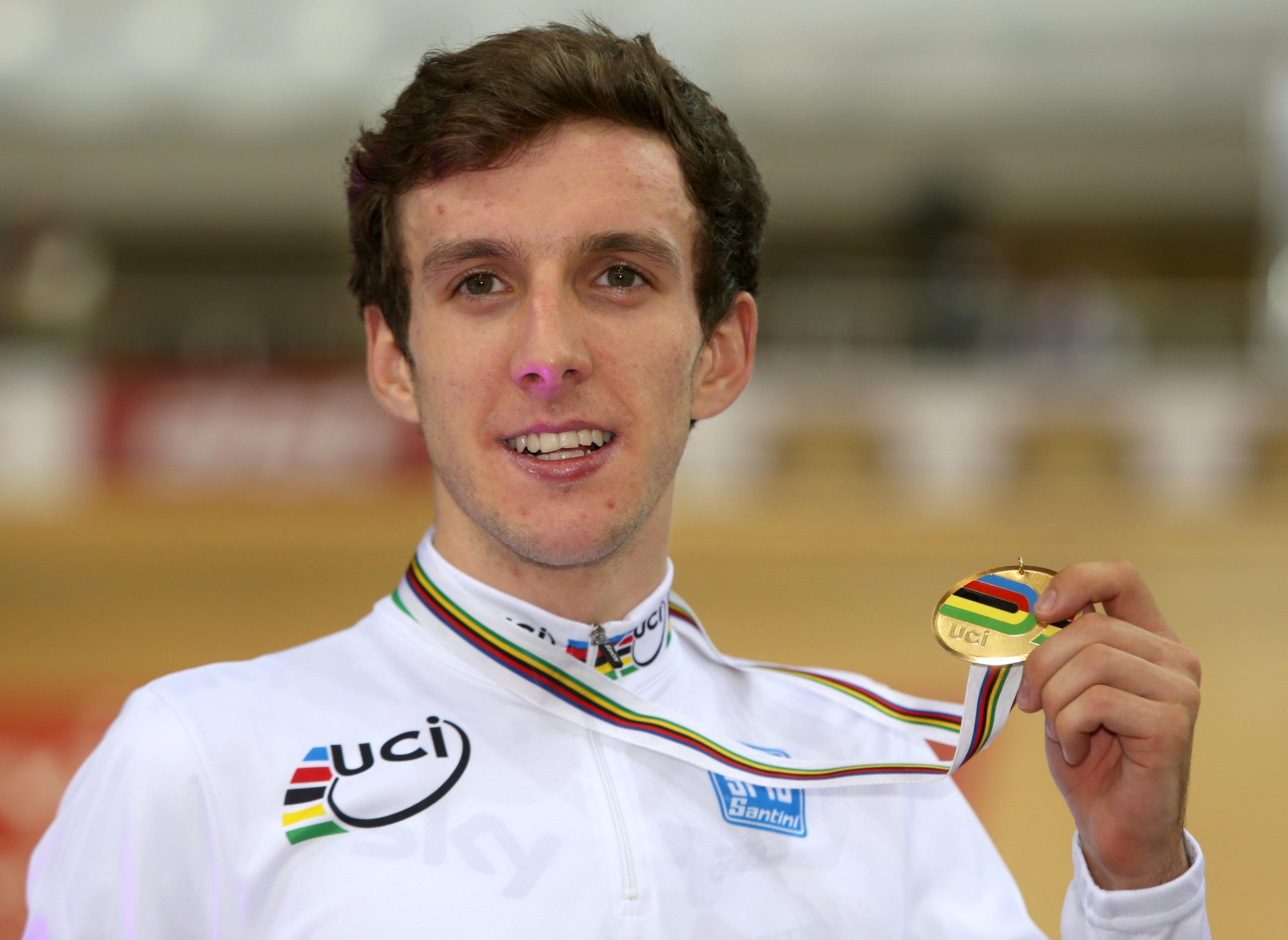 Yates wins first title at track cycling worlds