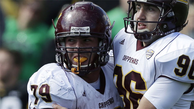 Draft prospect Fisher draws attention at pro day