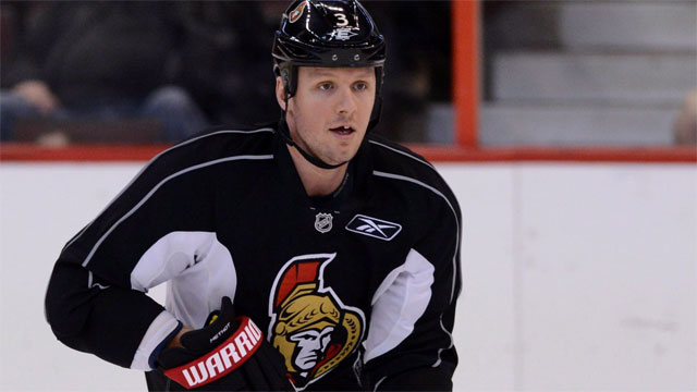 Methot suffers lower-body injury in Sens’ win