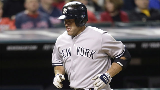 Yankees place Youkilis on disabled list