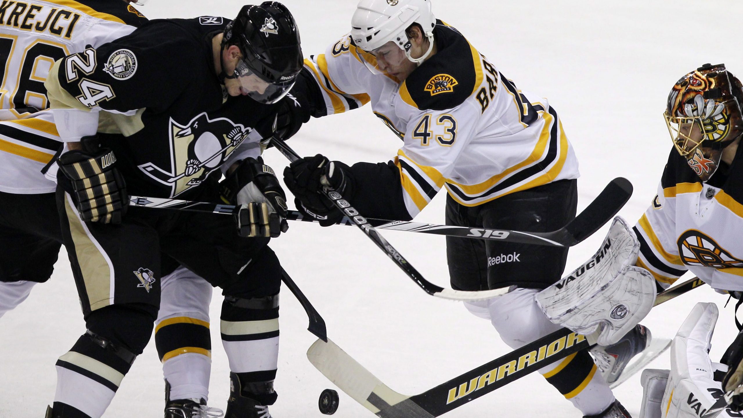 Pittsburgh native returns, but in wrong colours