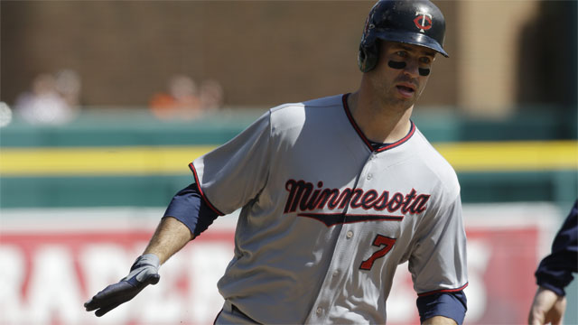 Mauer helps Twins snap 10-game losing streak