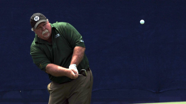 Stadler grabs outright lead on Champions Tour