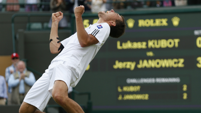 Janowicz first Polish man to reach major semis
