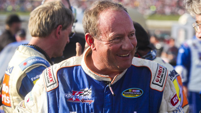 Former NASCAR car owner Donlavey dies at 90