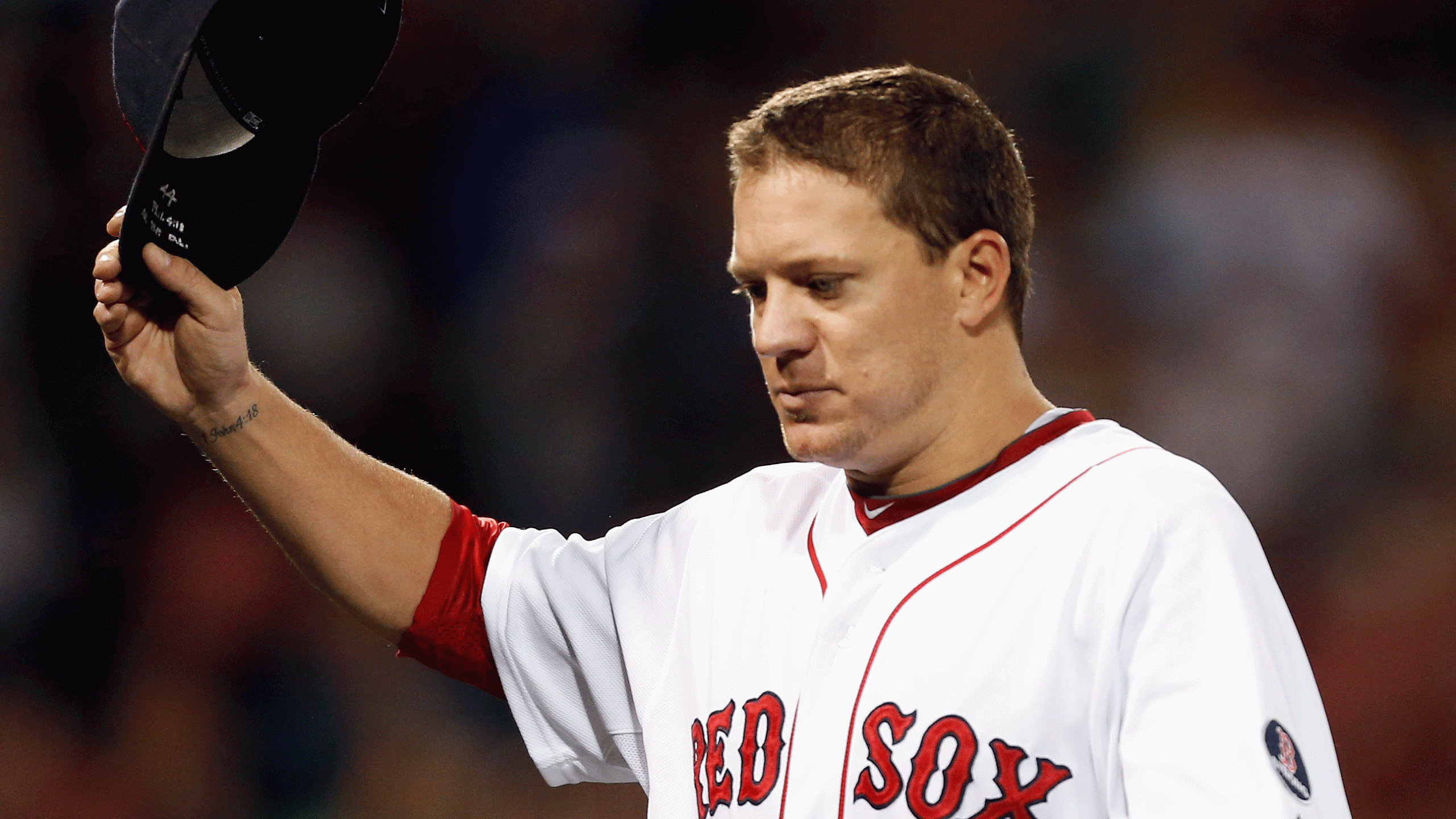 Peavy strong in debut as Red Sox beat D-Backs