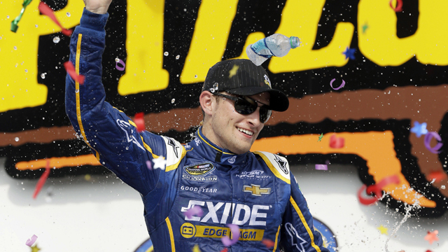 Buescher wins Iowa NASCAR Truck Series race
