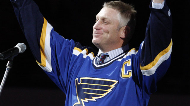 Hall of Famer Hull to rejoin Blues organization