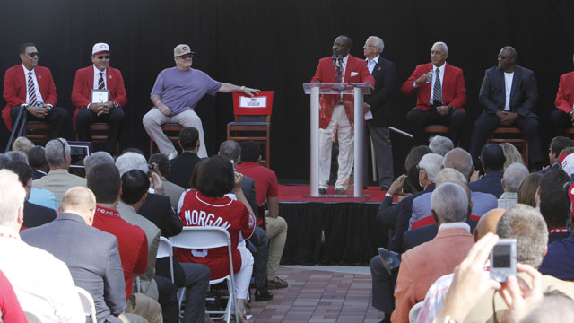 Rose joins Reds at unveiling of Morgan sculpture