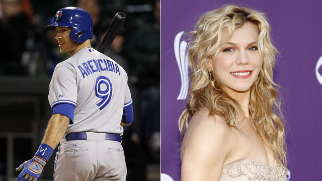 Blue Jays’ Arencibia engaged to singer Perry
