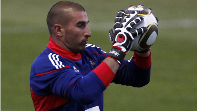 France calls on Ruffier for friendly vs. Austria