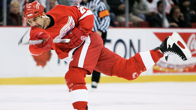 Chelios looking to make European comeback