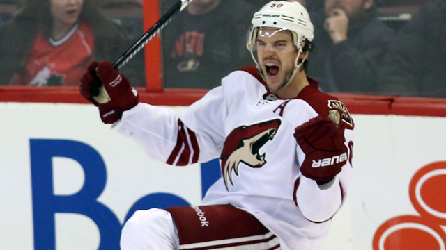 Vermette caps hat trick in OT; Coyotes top Sens