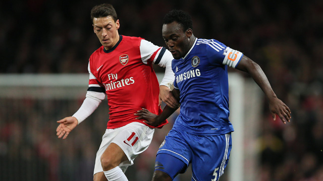 Essien leaves Chelsea to sign with AC Milan