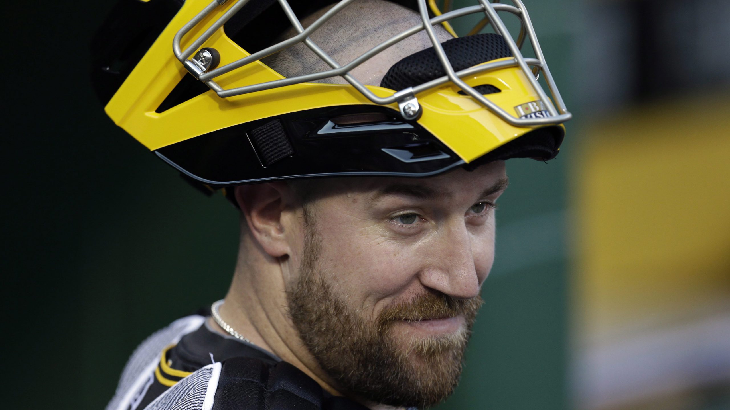Mariners sign ex-Jays C Buck to one-year deal