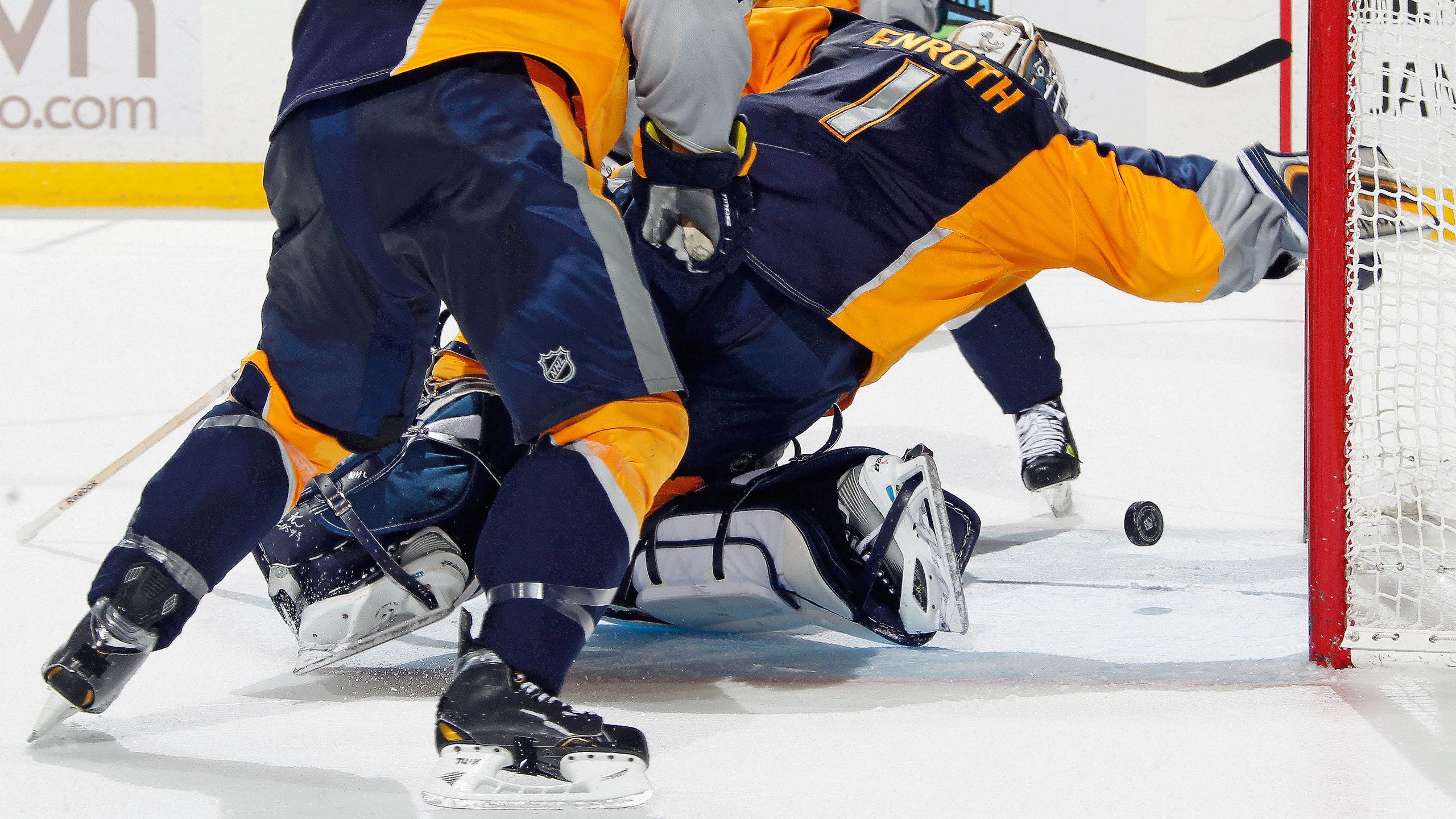 Gotta See It: Enroth makes blocker save of year