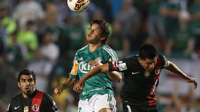 Henrique to sign four-year deal with Napoli