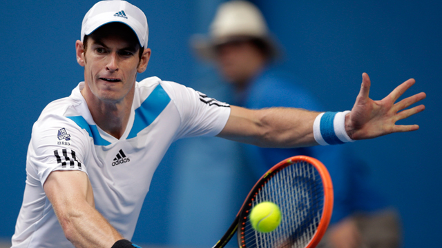 Murray smashes racket, marches to quarters