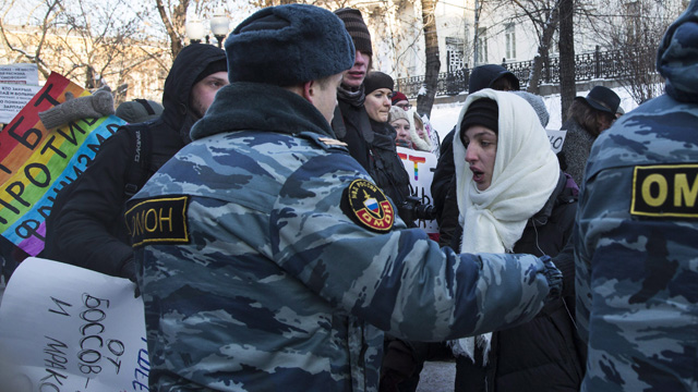 Russian activists not permitted tickets, sue