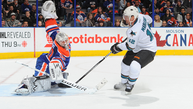 Scrivens sets NHL record with 59-save shutout