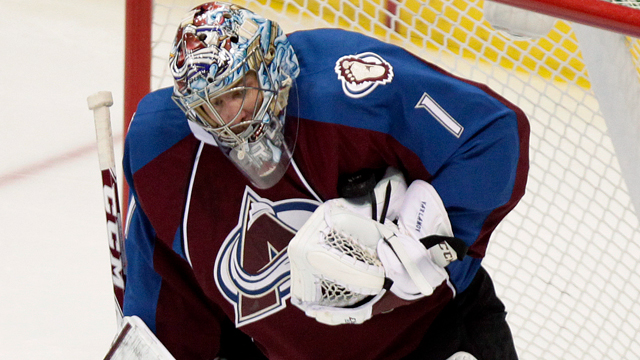 Varlamov has 35 saves as Avalanche edge Wild
