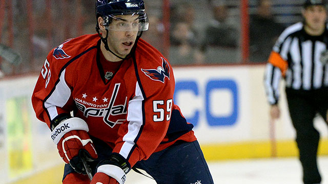 Brouillette scores first NHL goal in Caps win