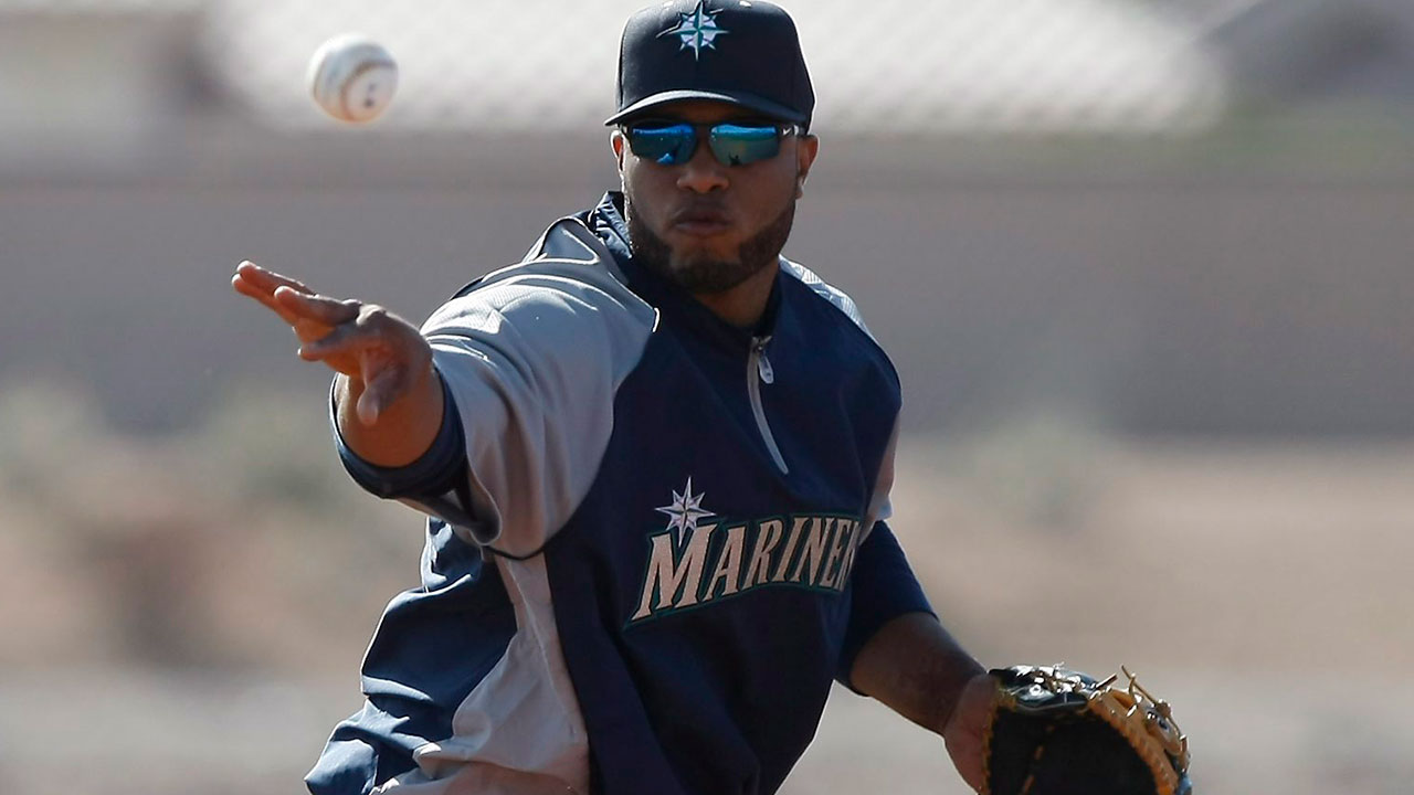 Cano hits first pitch as Mariners beat Padres