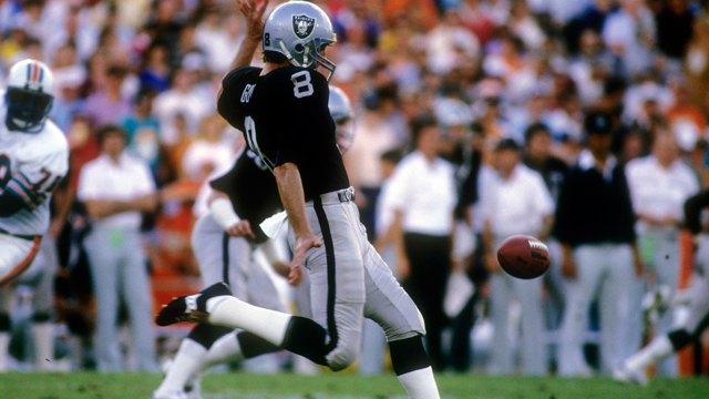 Seven elected to Pro Football Hall of Fame
